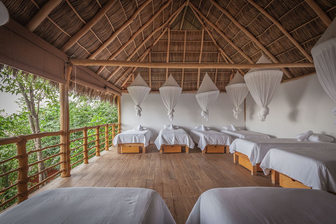 Big Palapa Bed – Radiate Wellness